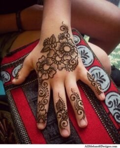 Vibrant Bachon Ki Mehndi Design 100+: Celebrating Little Hands ...